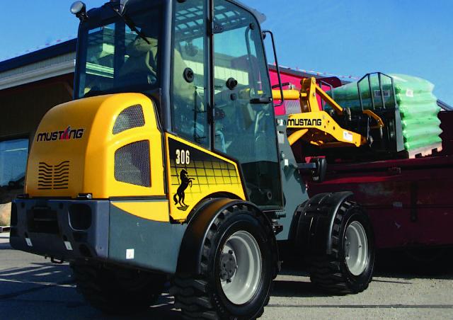 Mustang AL 306 Specifikace a Technické údaje (2008-2020) | LECTURA Specs